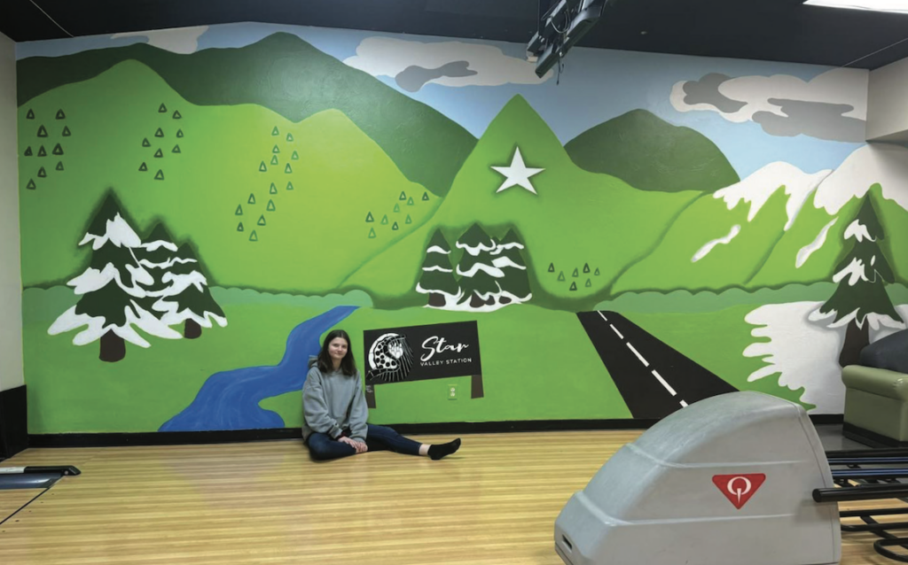 Star Valley Freshman’s Mural Celebrates Valley Beauty – SVI-NEWS